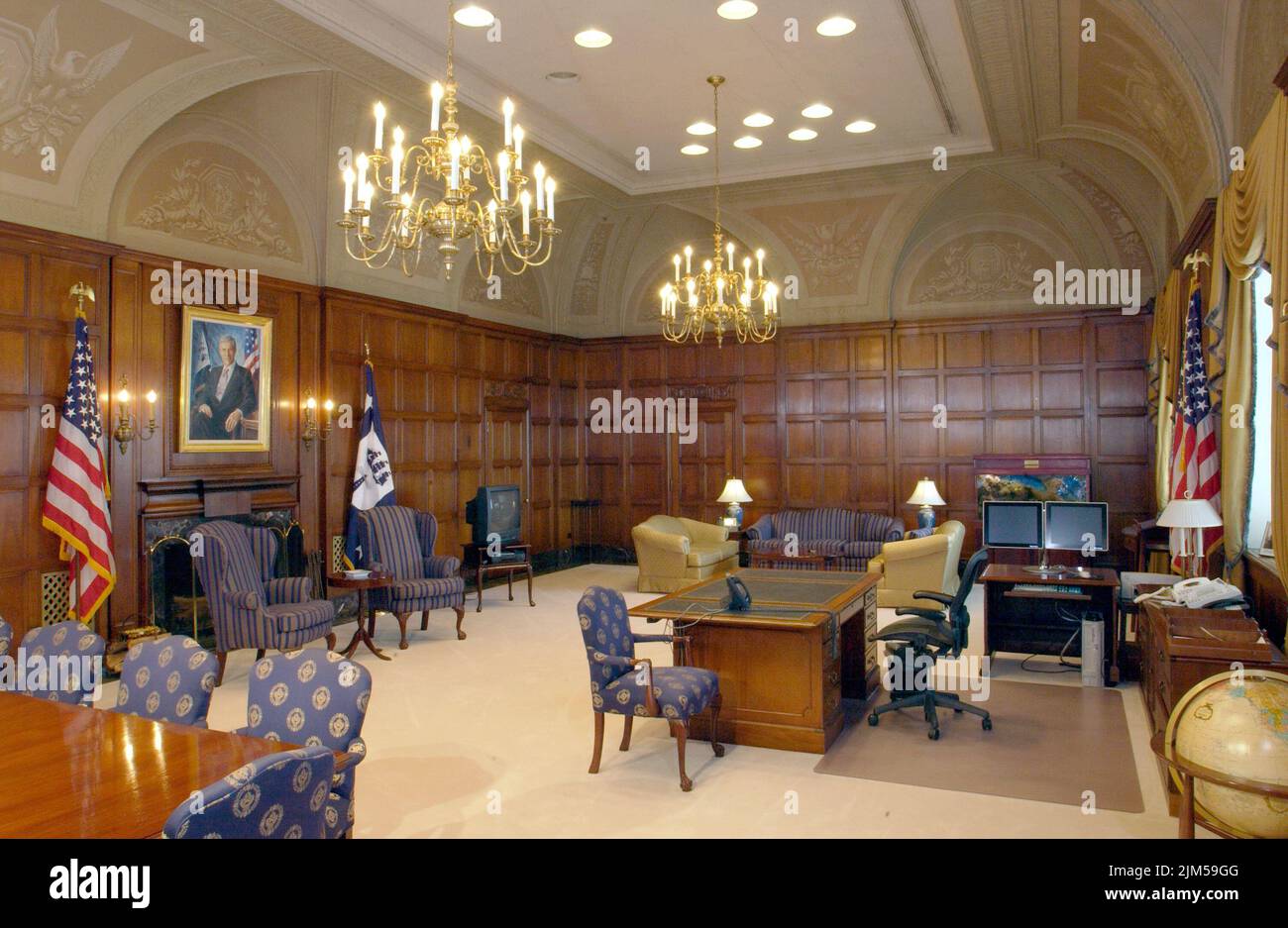 Office of Administration - White House Visitor's Center, Secretary's ...