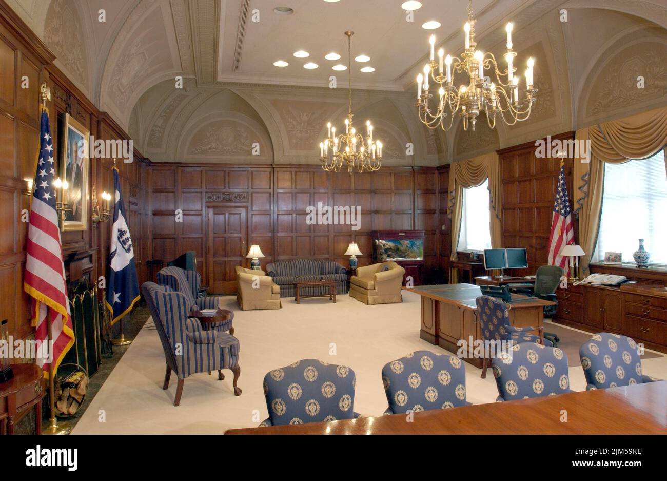 Office of Administration - White House Visitor's Center, Secretary's ...