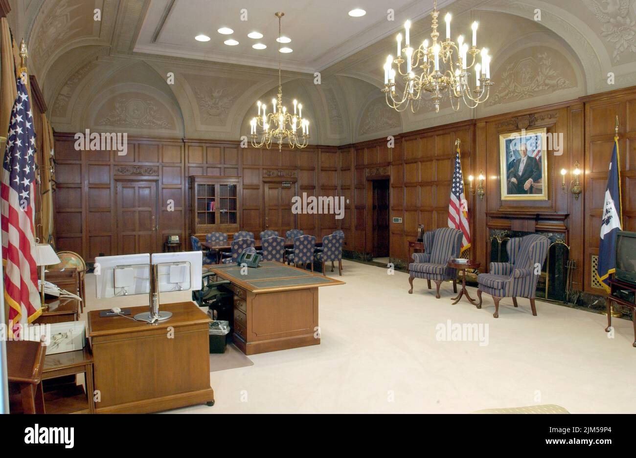 Office of Administration - White House Visitor's Center, Secretary's ...