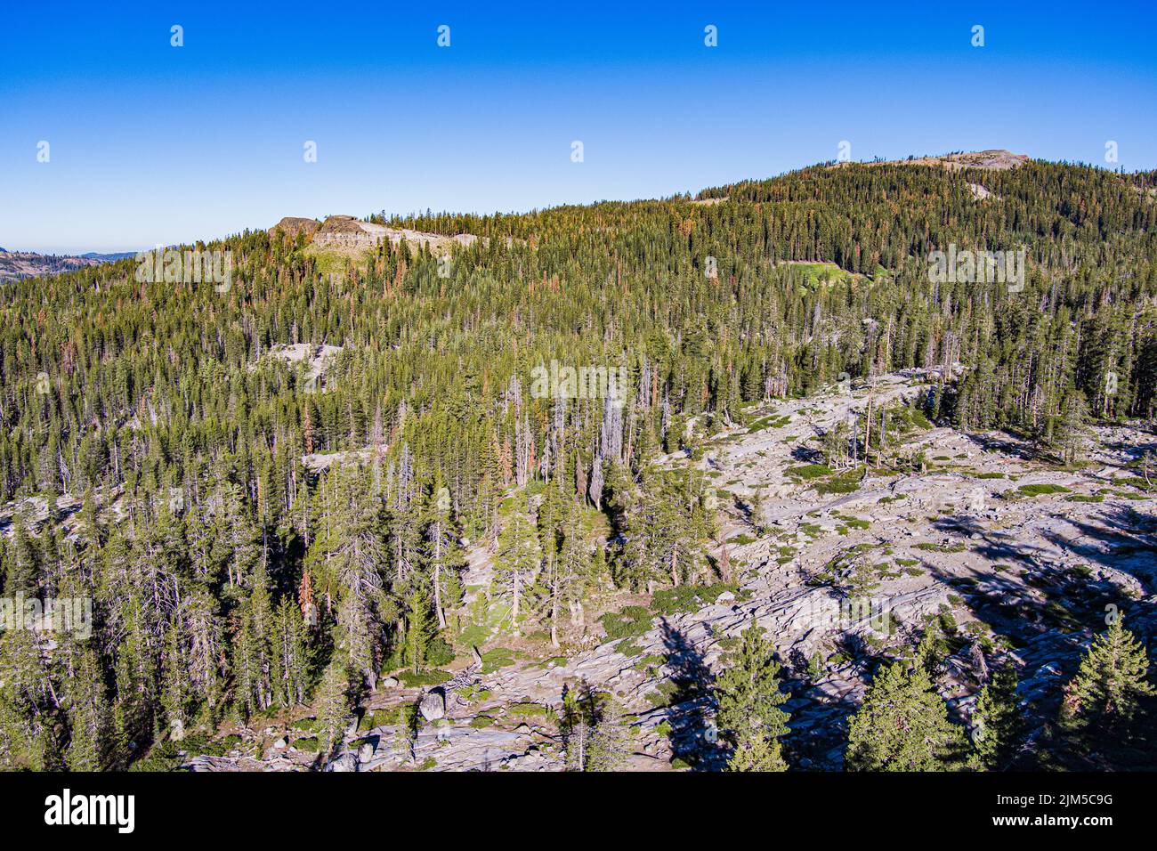 Mountains in sierra nevada drone hi-res stock photography and images - Alamy