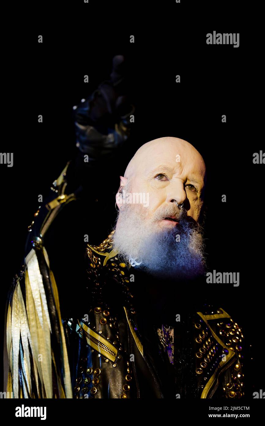 Wacken, Germany. 04th Aug, 2022. Robert Halford sings during a ...