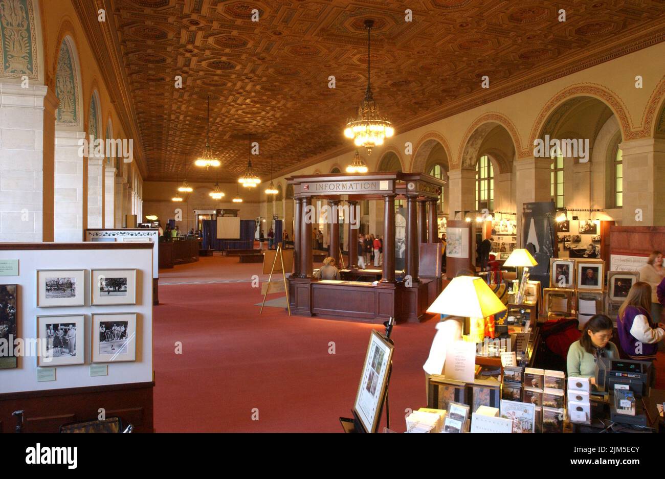 Office of Administration - White House Visitor's Center, Secretary's ...