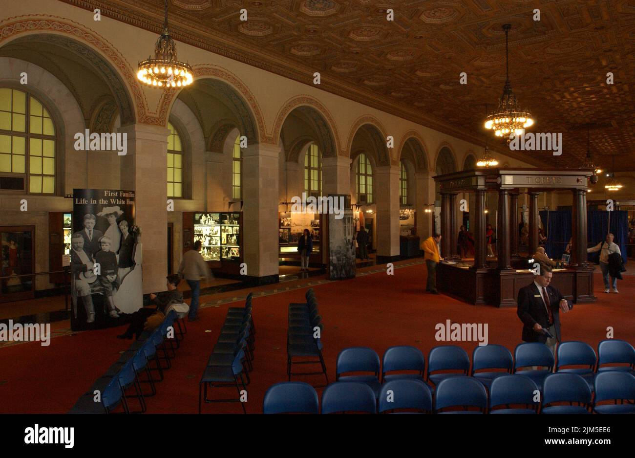 Office of Administration - White House Visitor's Center, Secretary's ...