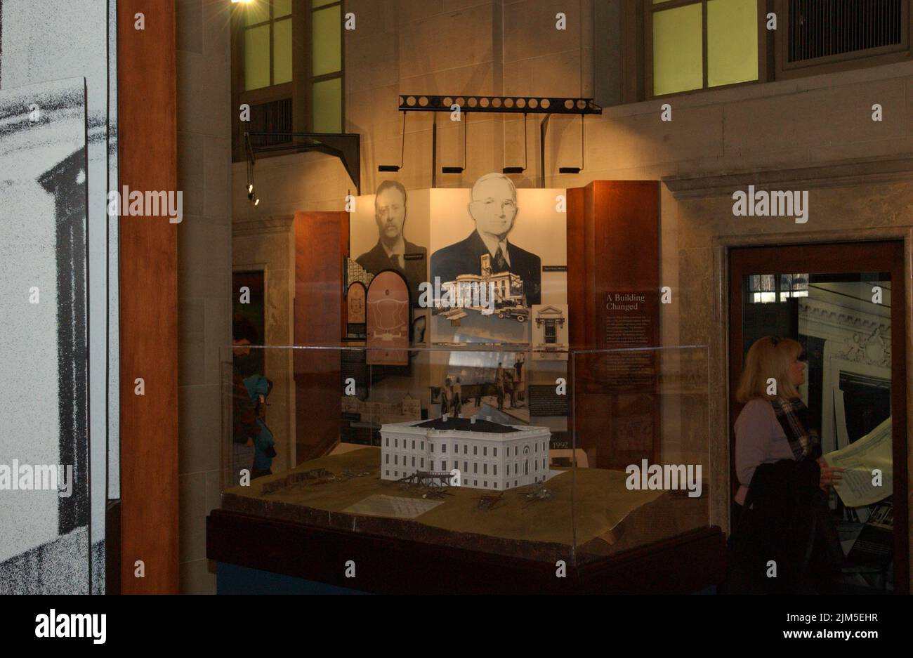 Office of Administration - White House Visitor's Center, Secretary's ...