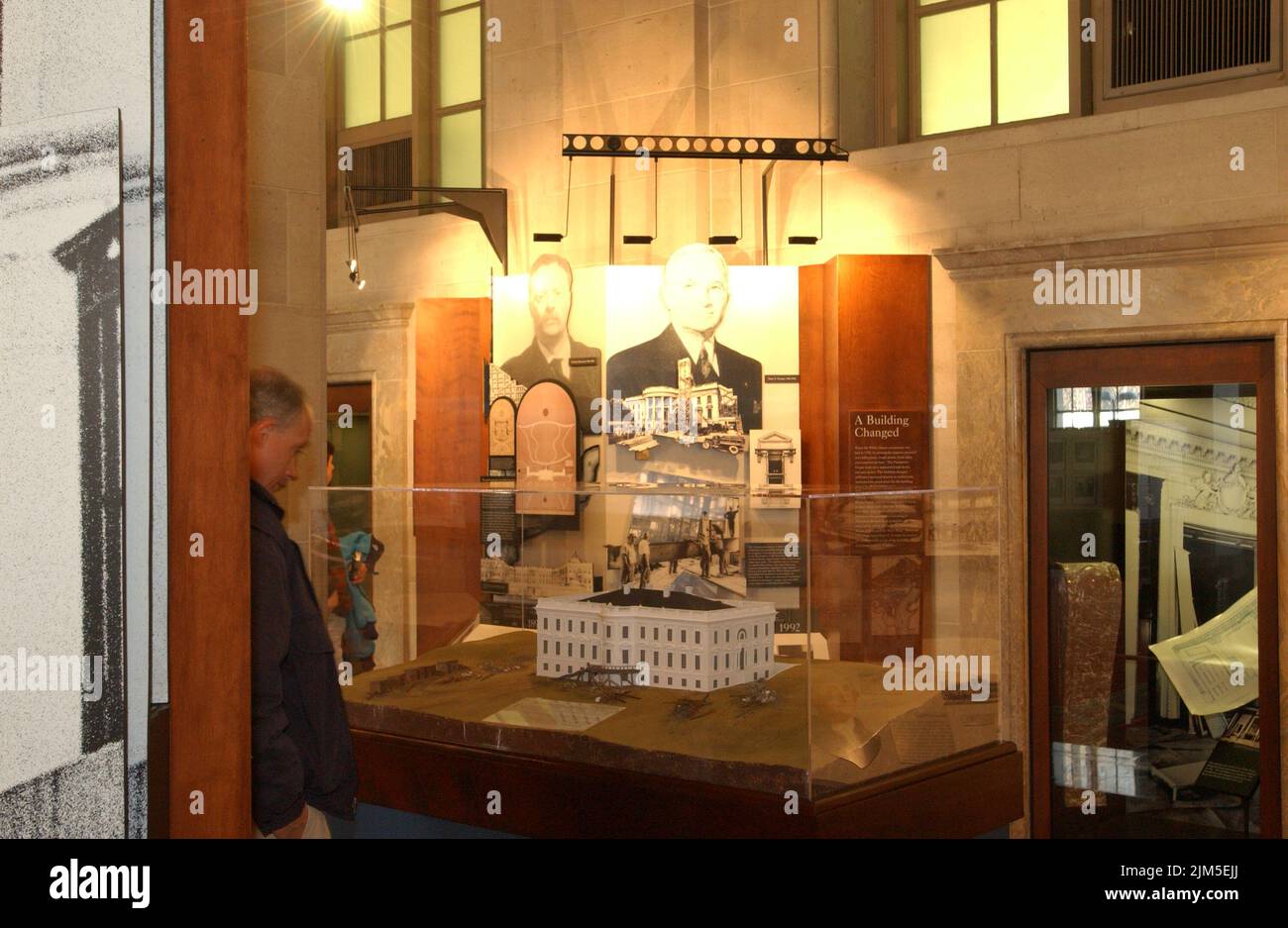Office of Administration - White House Visitor's Center, Secretary's ...