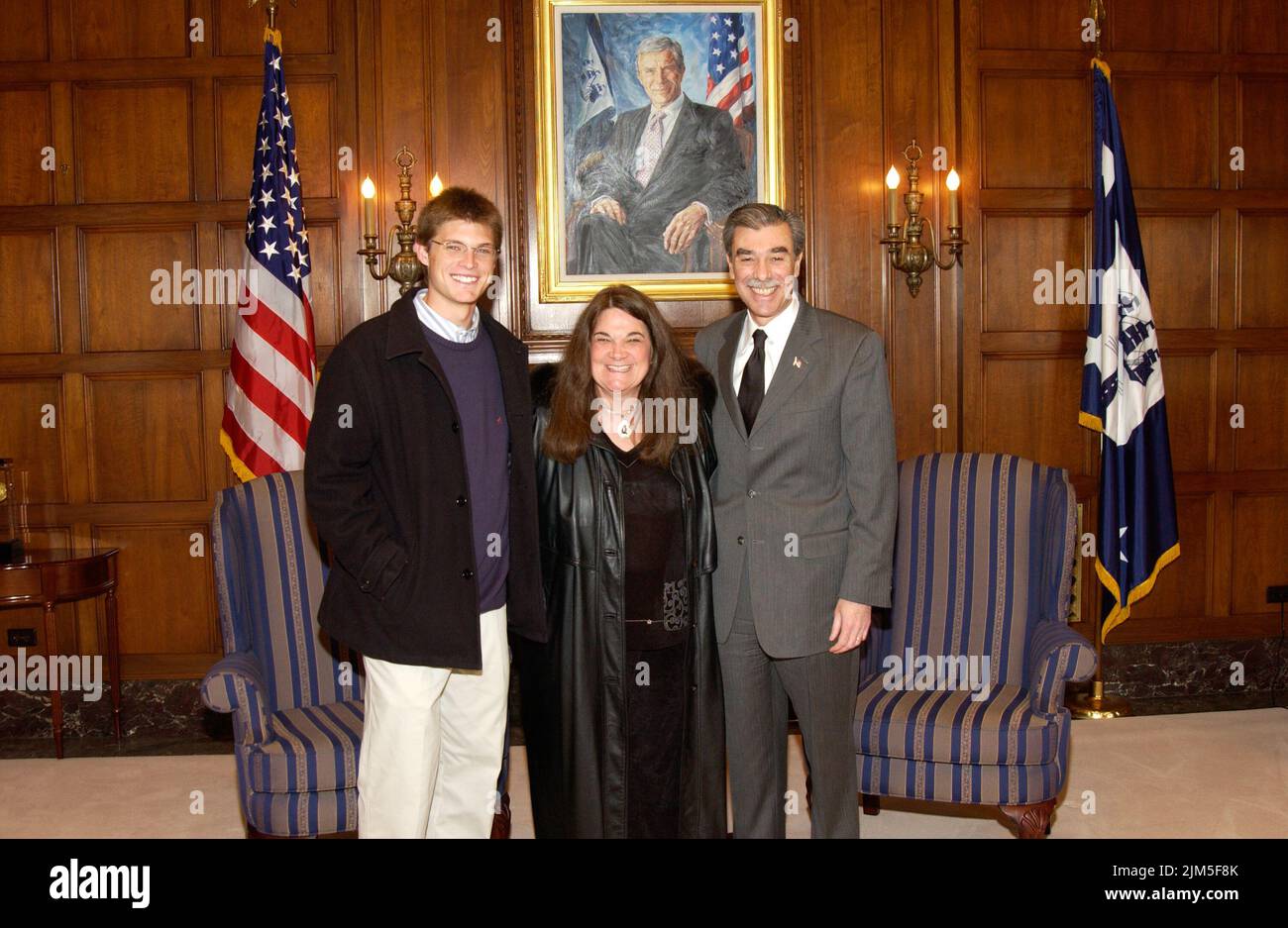 Office of the Secretary - Secretary Carlos Gutierrez with Friends ...