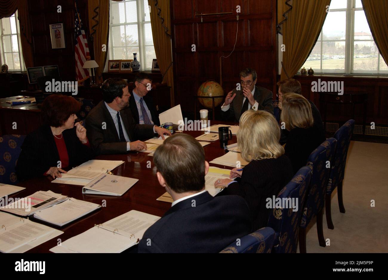 Office of the Secretary - Economy Meeting Stock Photo - Alamy