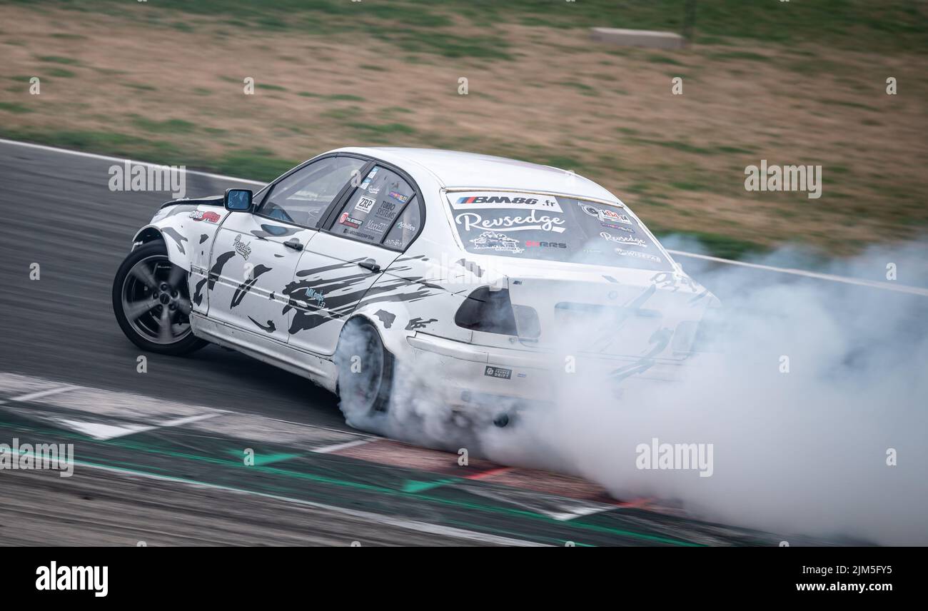 Bmw e46 drift hi-res stock photography and images - Alamy