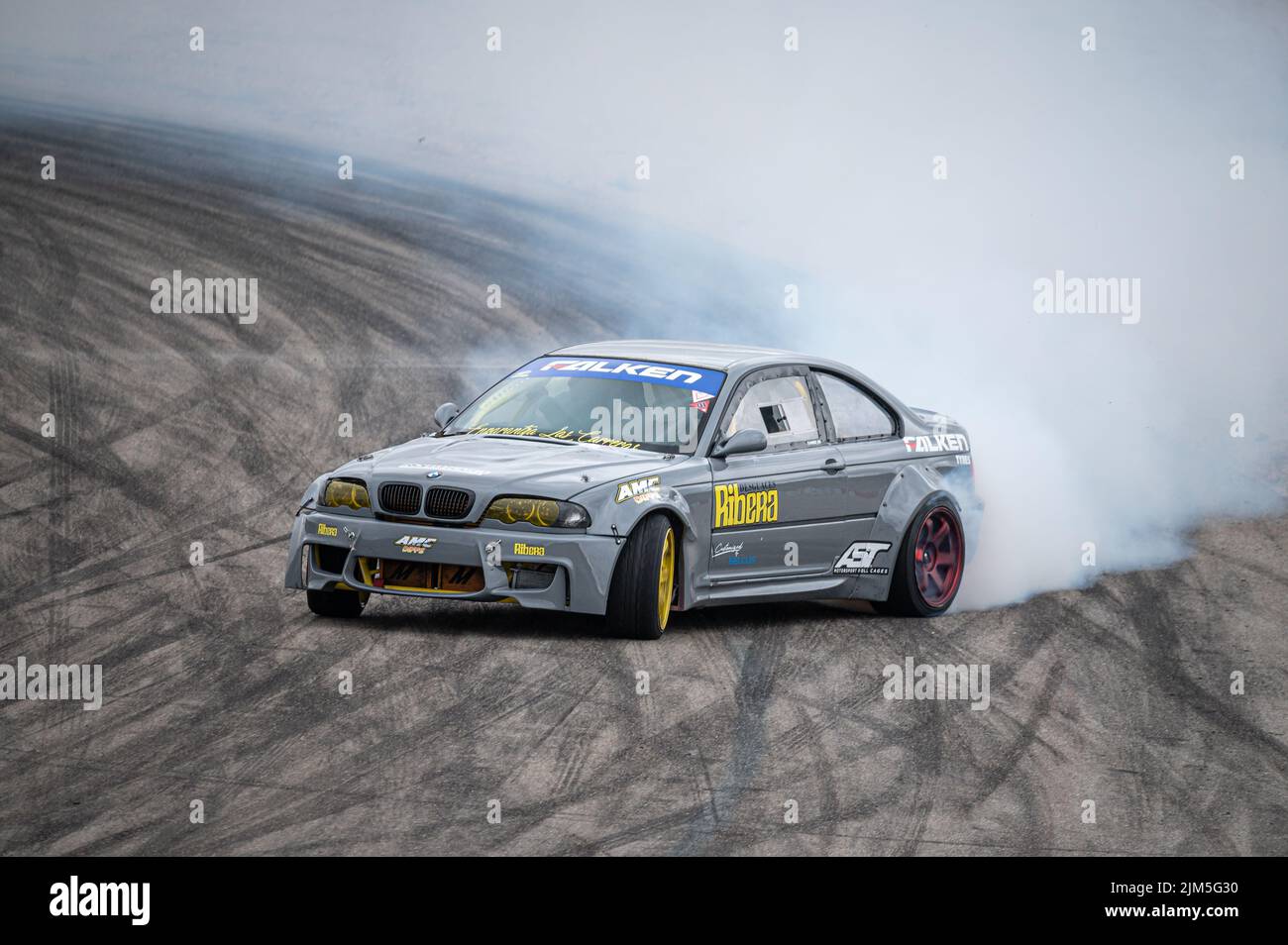 Bmw e46 compact hi-res stock photography and images - Alamy