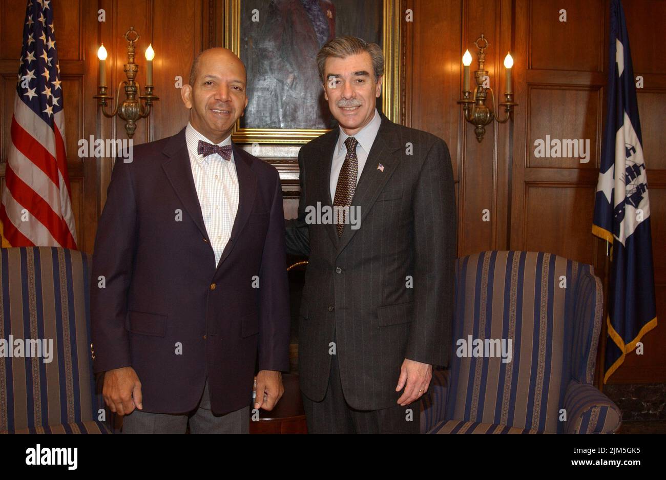 Office of the Secretary - Secretary Carlos Gutierrez with Mayor Anthony ...