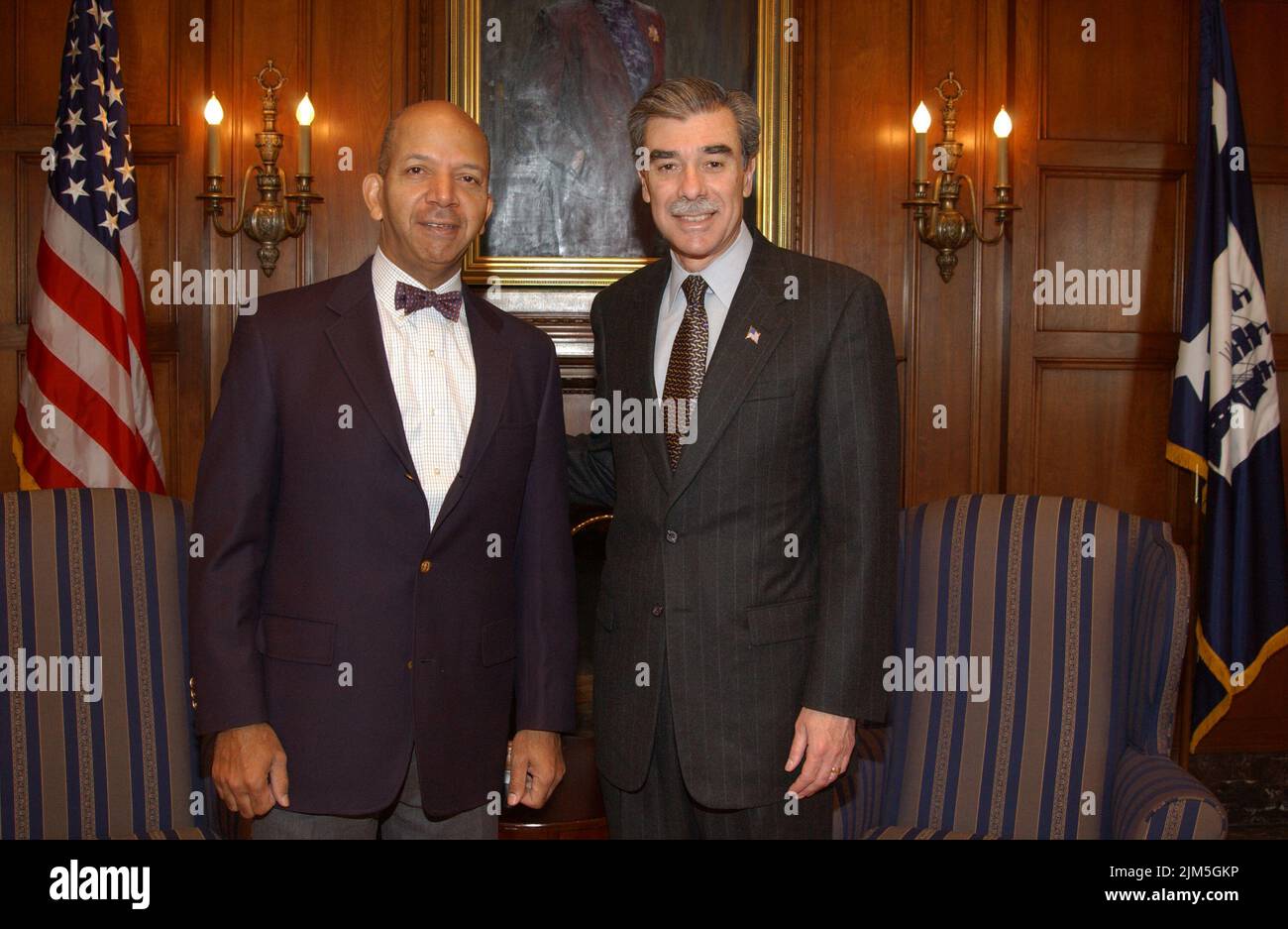 Office of the Secretary - Secretary Carlos Gutierrez with Mayor Anthony ...
