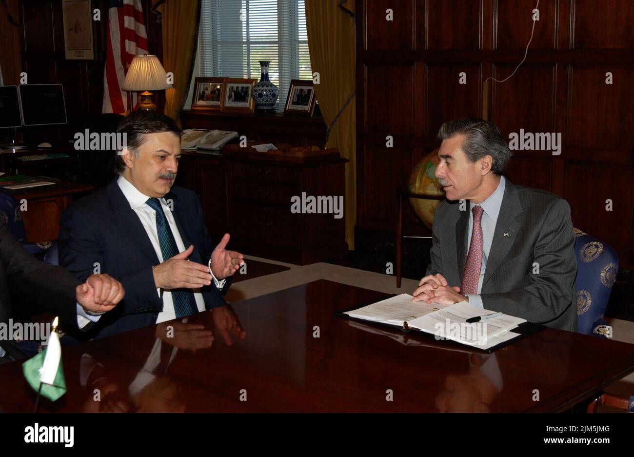 Office of the Secretary - Meeting with Pakistani Commerce Minister ...