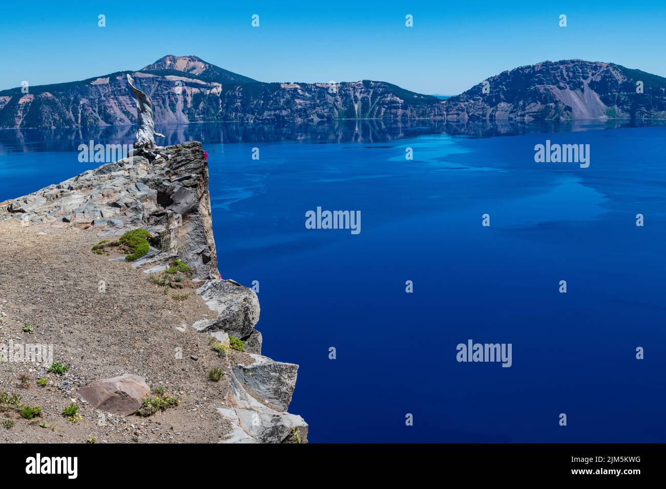 Watchman Viewing area in Crater Lake National Park Stock Photo - Alamy