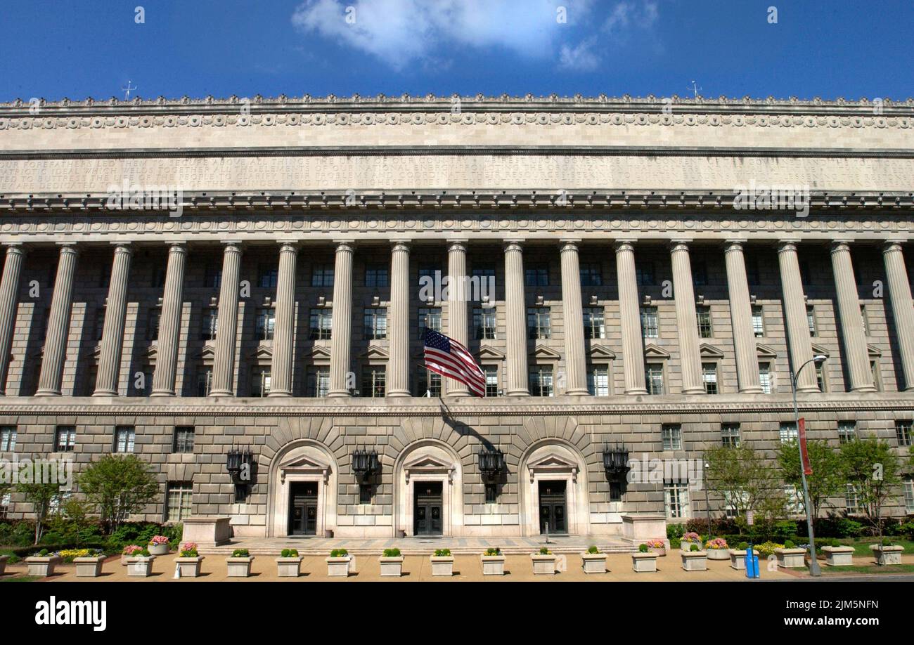 Office of Administration - White House Visitor's Center, Secretary's ...