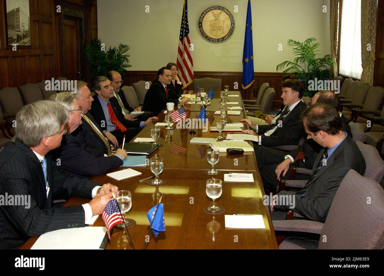 Office of the Secretary - Secretary Carlos Gutierrez with EV ...