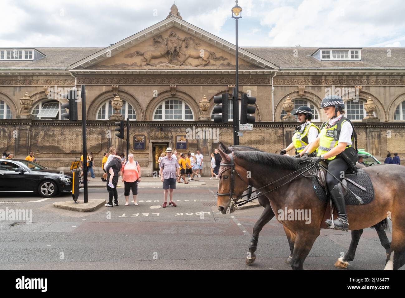 The Metropolitan Police Mounted Branch is the mounted police branch of ...