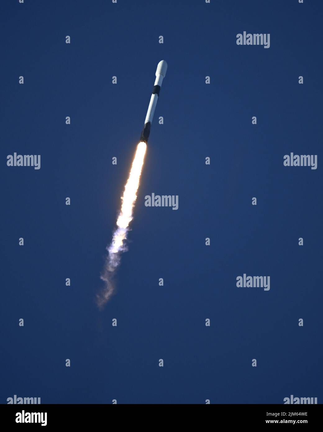 A SpaceX Falcon 9 rocket launches the Korea Pathfinder Lunar Orbiter ...