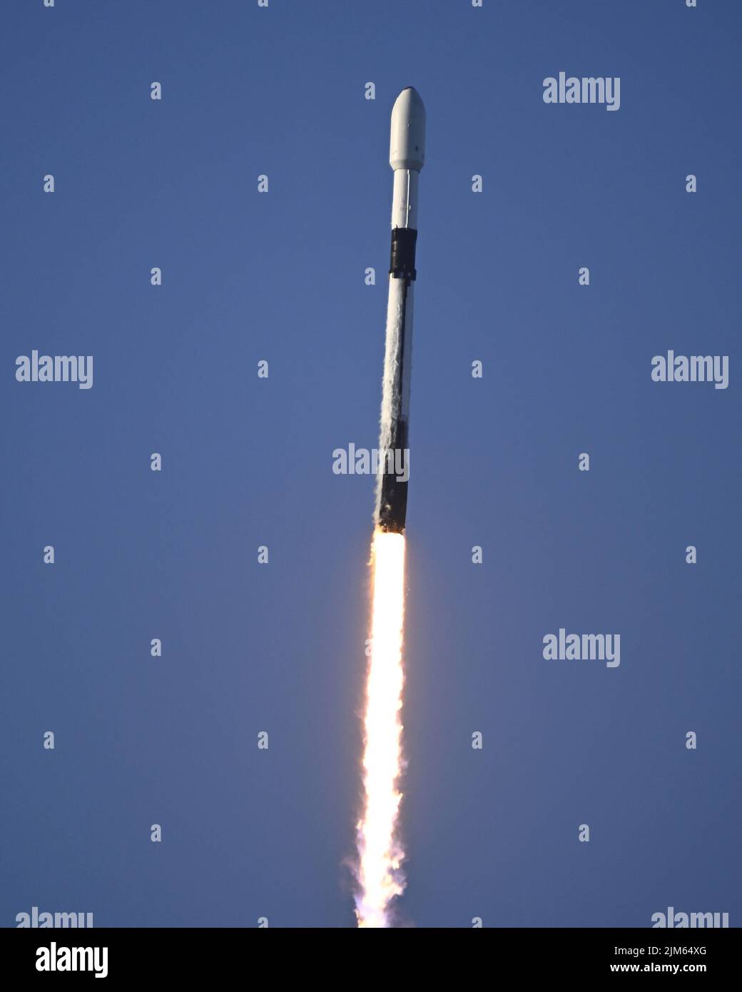 A SpaceX Falcon 9 rocket launches the Korea Pathfinder Lunar Orbiter ...