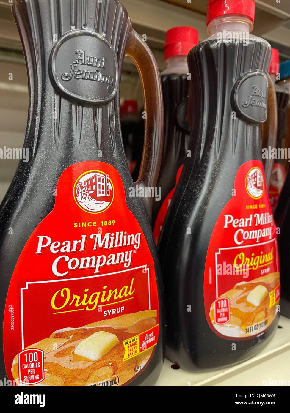 Pearl milling company hi-res stock photography and images - Alamy