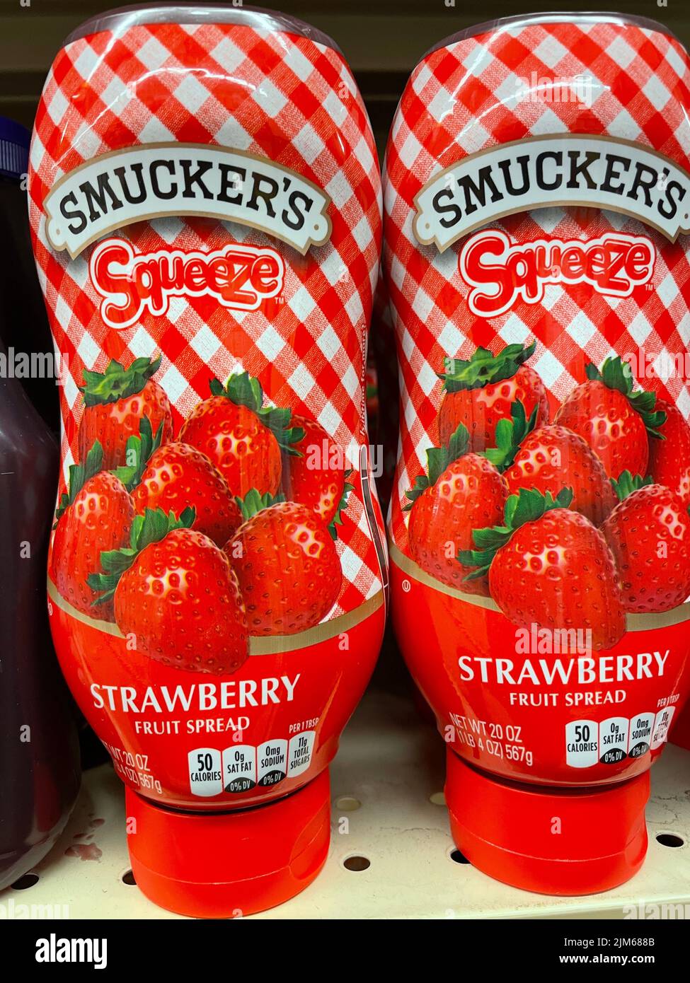 Grovetown, Ga USA - 03 20 22: Retail store Jelly Smuckers squeeze ...