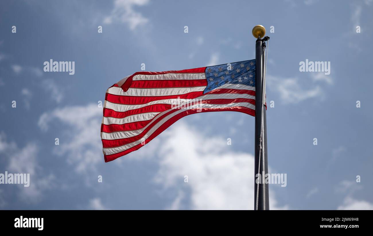 American flag usa national waving hi-res stock photography and images ...