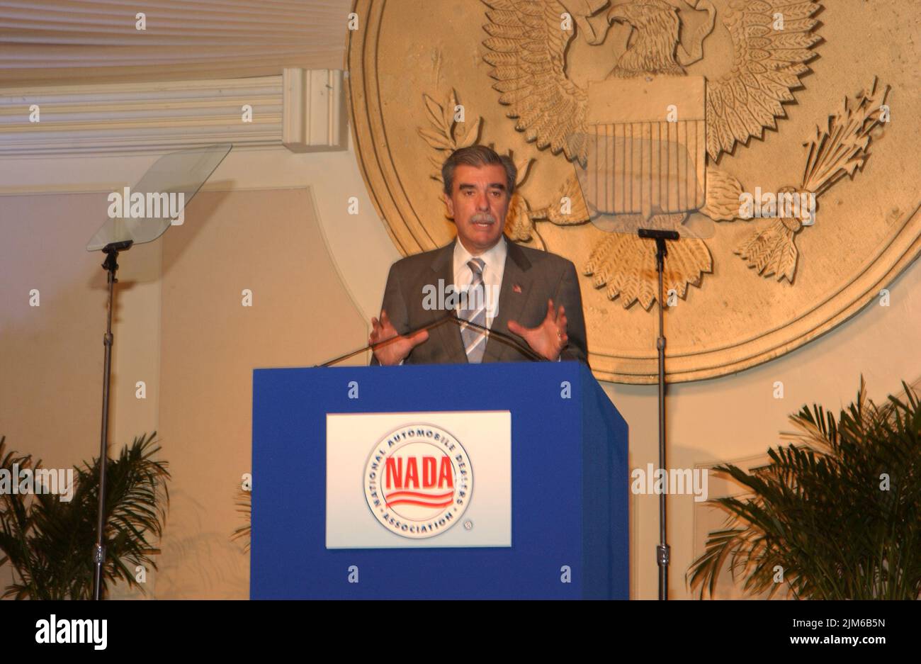 Office of the Secretary - Secretary Carlos Gutierrez with National Auto ...