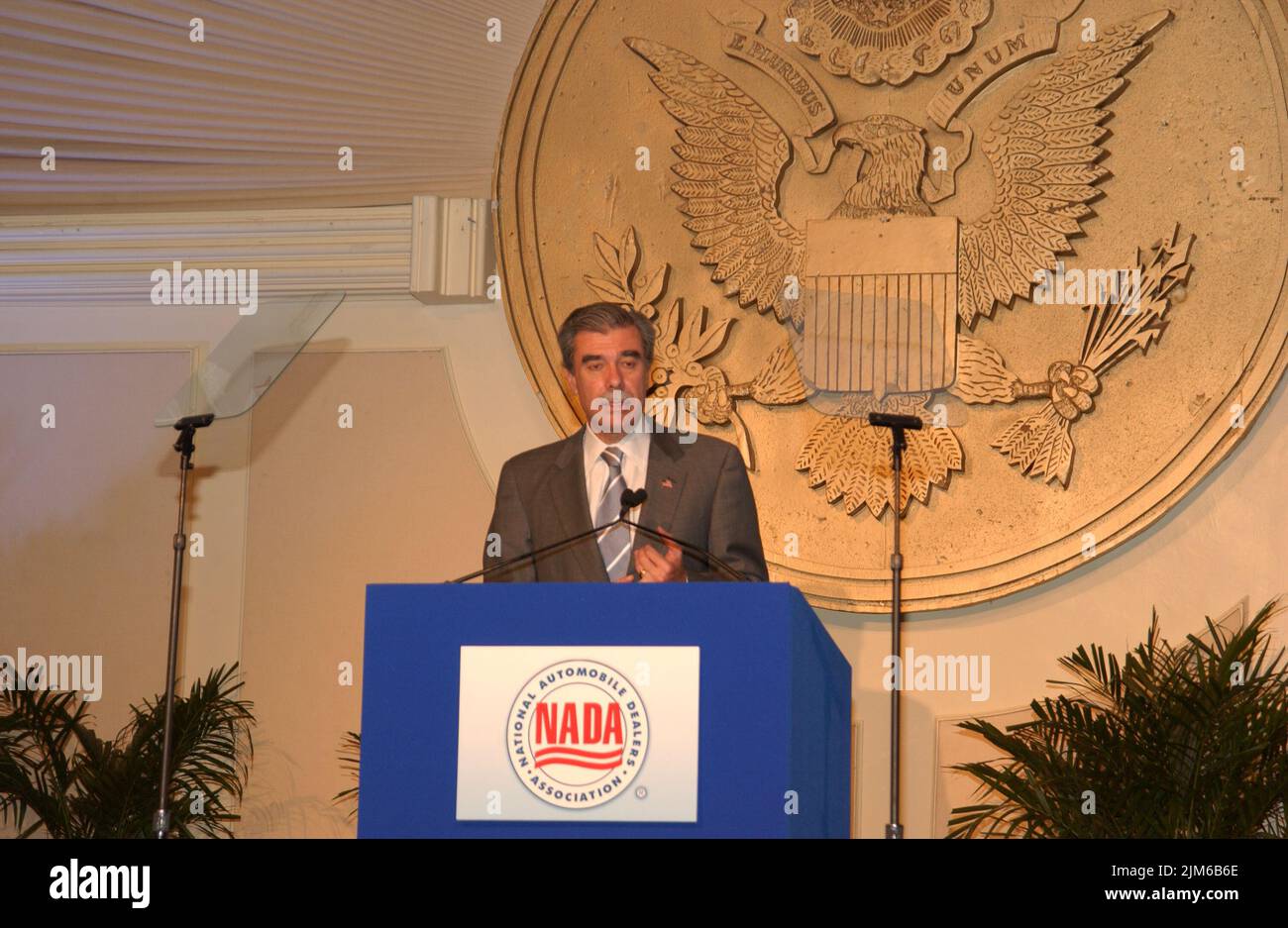 Office of the Secretary - Secretary Carlos Gutierrez with National Auto ...