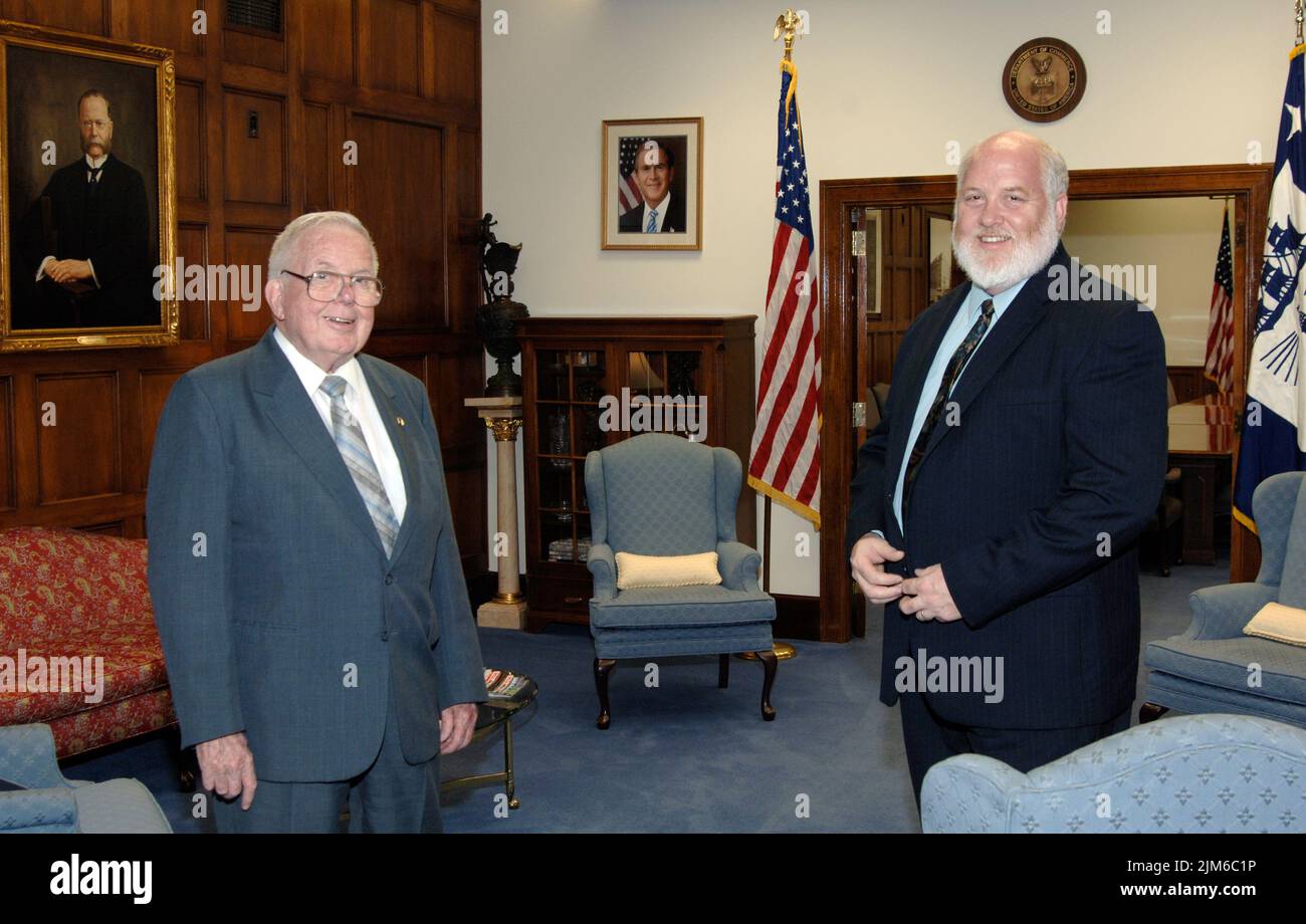 Office of the Secretary - Secretary Carlos Gutierrez Gutierrez with ...