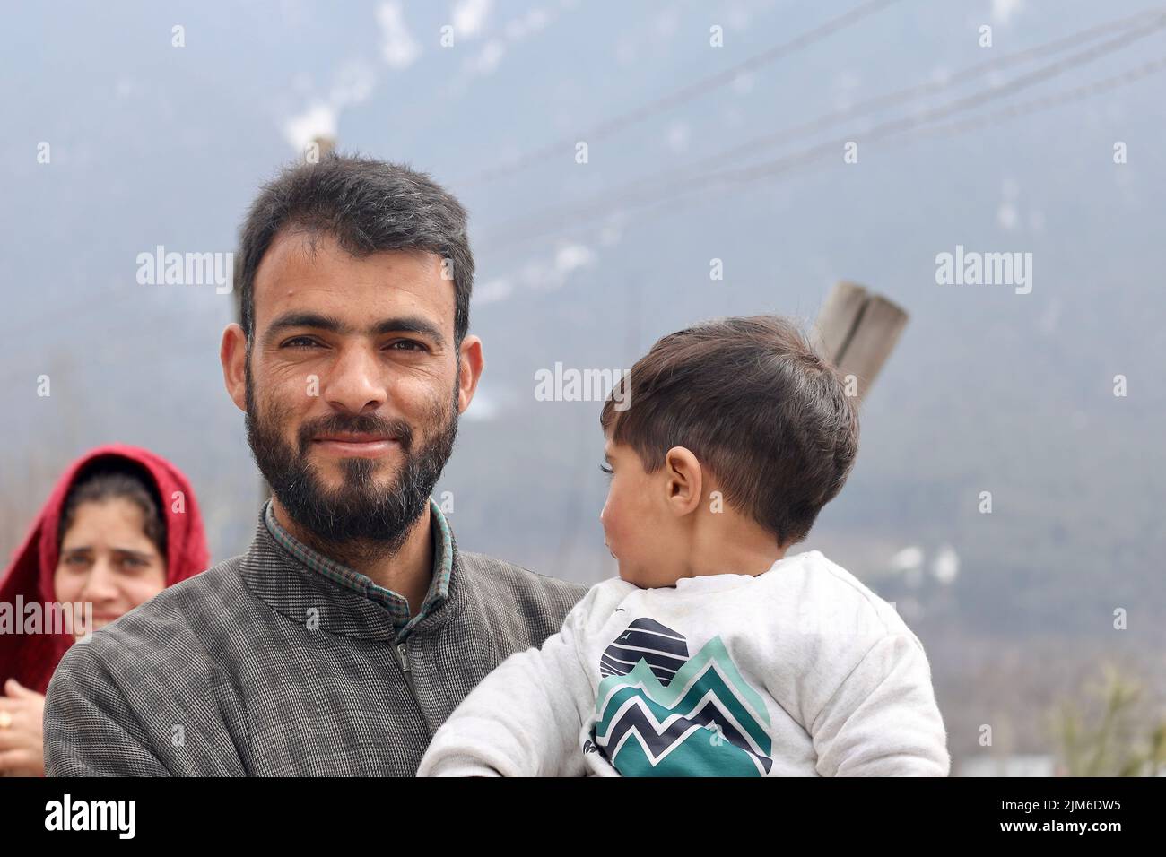 Father in traditional attire hi-res stock photography and images - Alamy