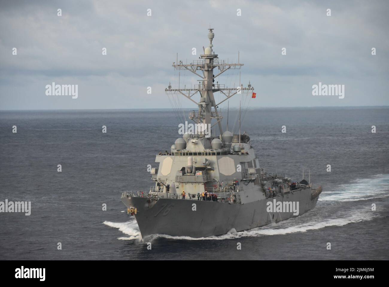 SOUTH CHINA SEA (July 28, 2022) -- Arleigh Burke-class guided-missile ...