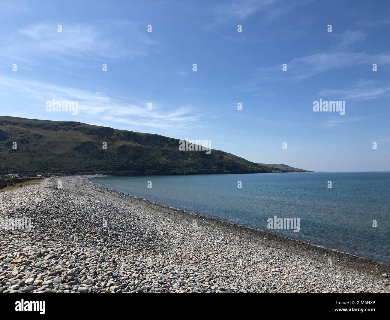 A beautiful landscape of the Fairbourne Beach, Wales, United Kingdom ...