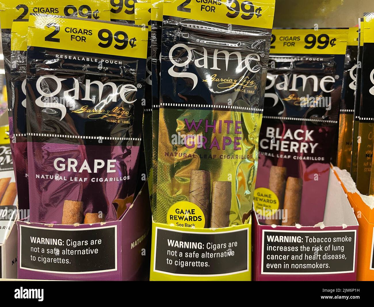 White owl cigars hi-res stock photography and images - Alamy