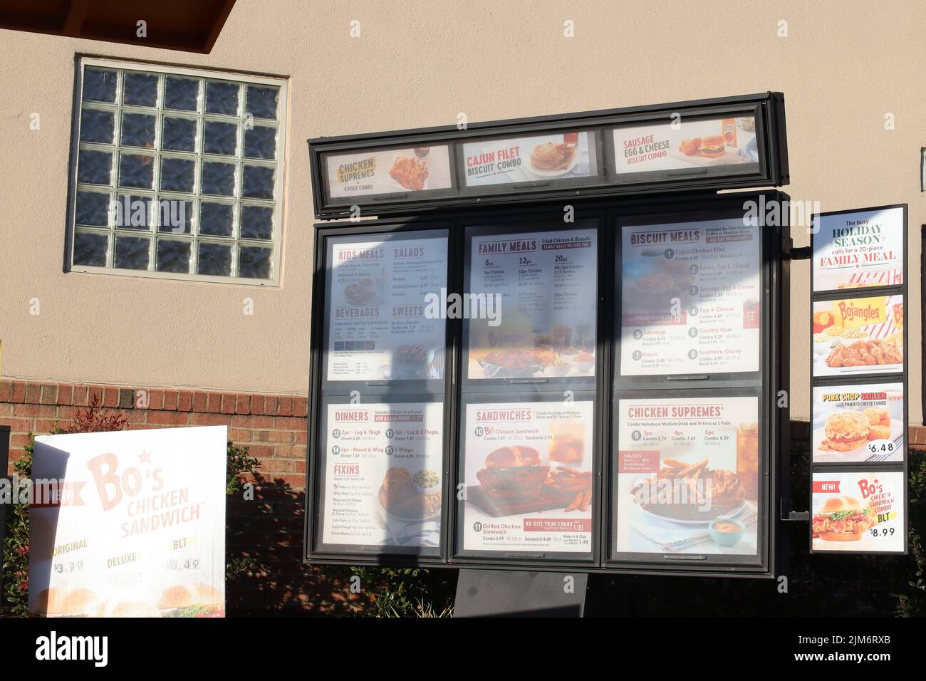Drive thru menu hi-res stock photography and images - Alamy