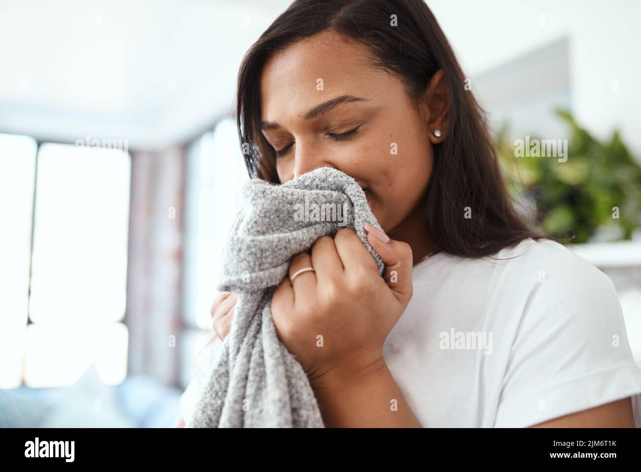 Person cleaning smelling hi-res stock photography and images - Alamy