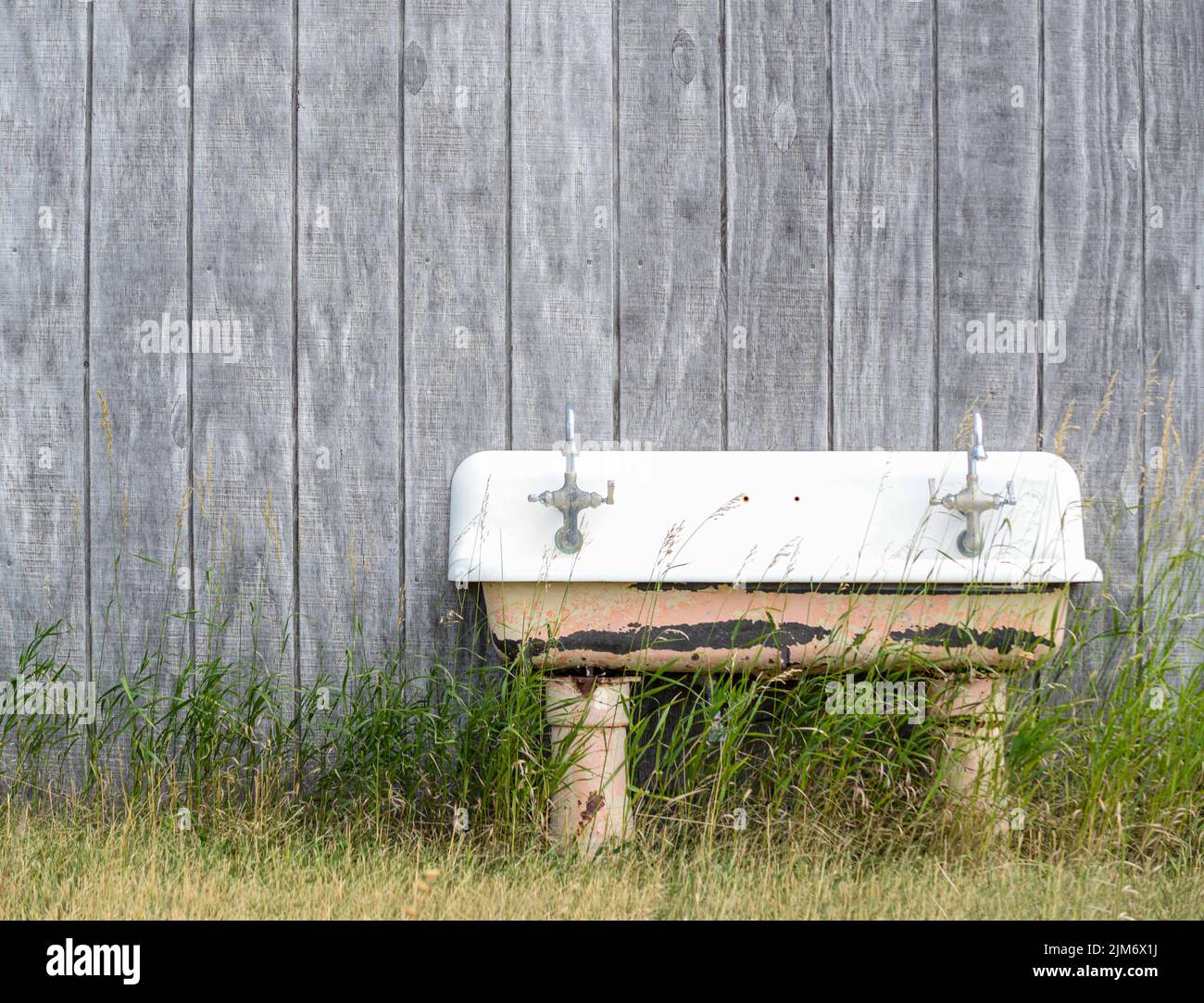 Details of abandoned items in an old town Stock Photo - Alamy