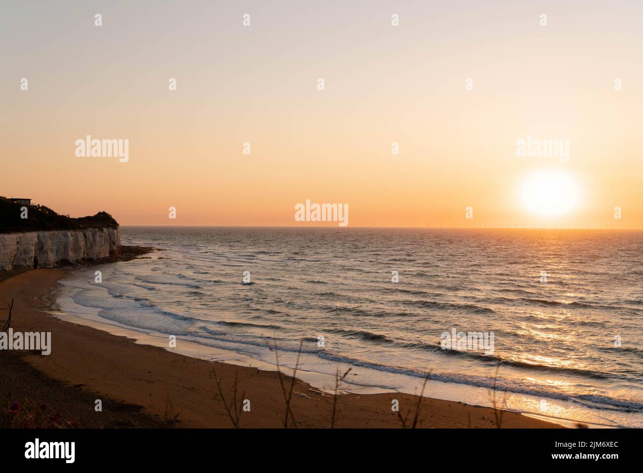 A breathtaking sunrise from the Stone Bay Kent in Broadstairs, England ...