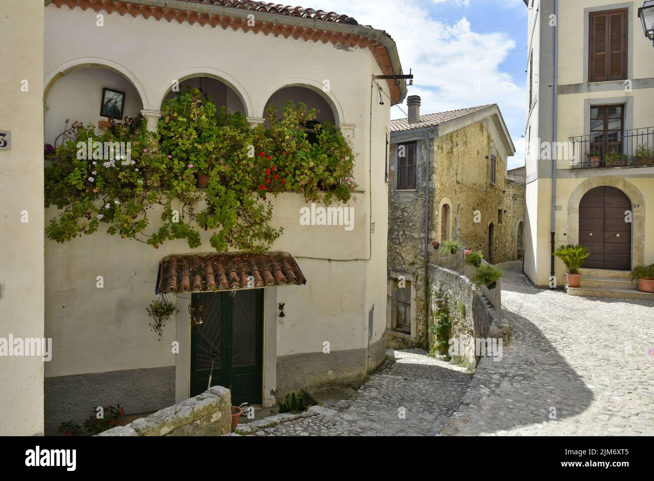 Fontana village hi-res stock photography and images - Alamy