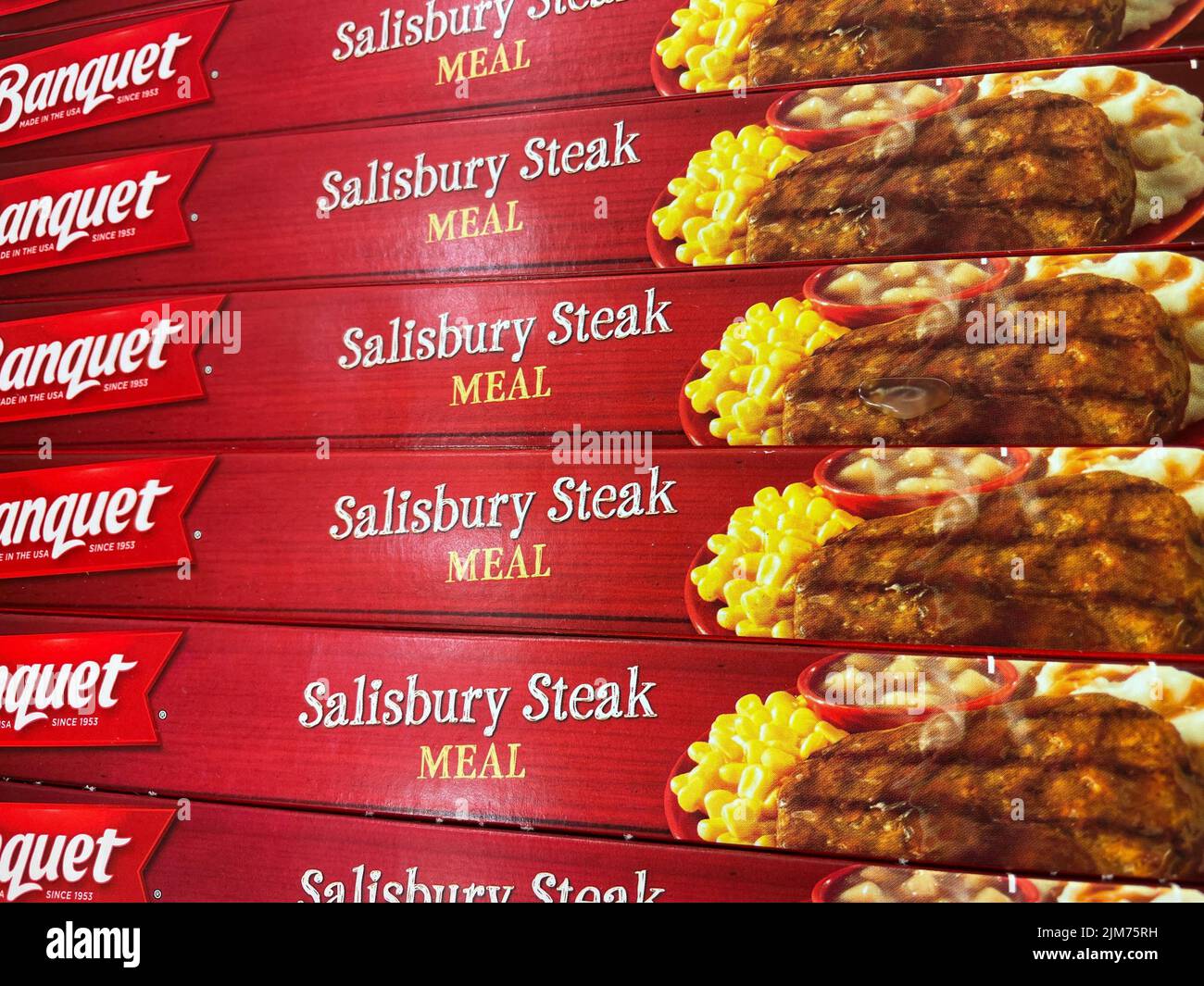 Macaroni and cheese store hi-res stock photography and images - Alamy