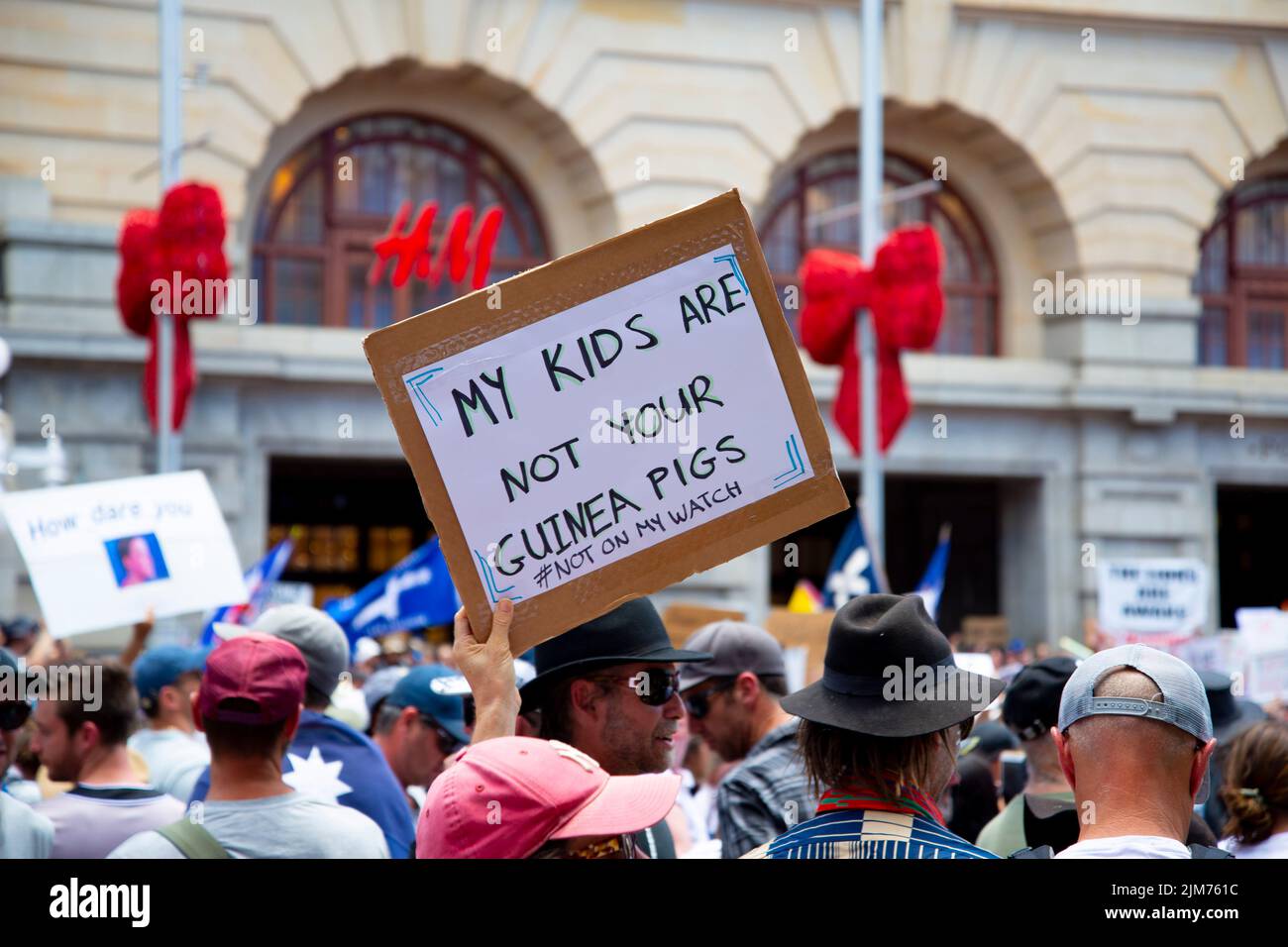 Speech crowd australia hi-res stock photography and images - Alamy