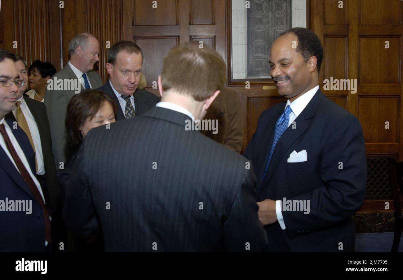Office of the Secretary (Carlos Gutierrez) - Swearing-In Darryl Jackson ...