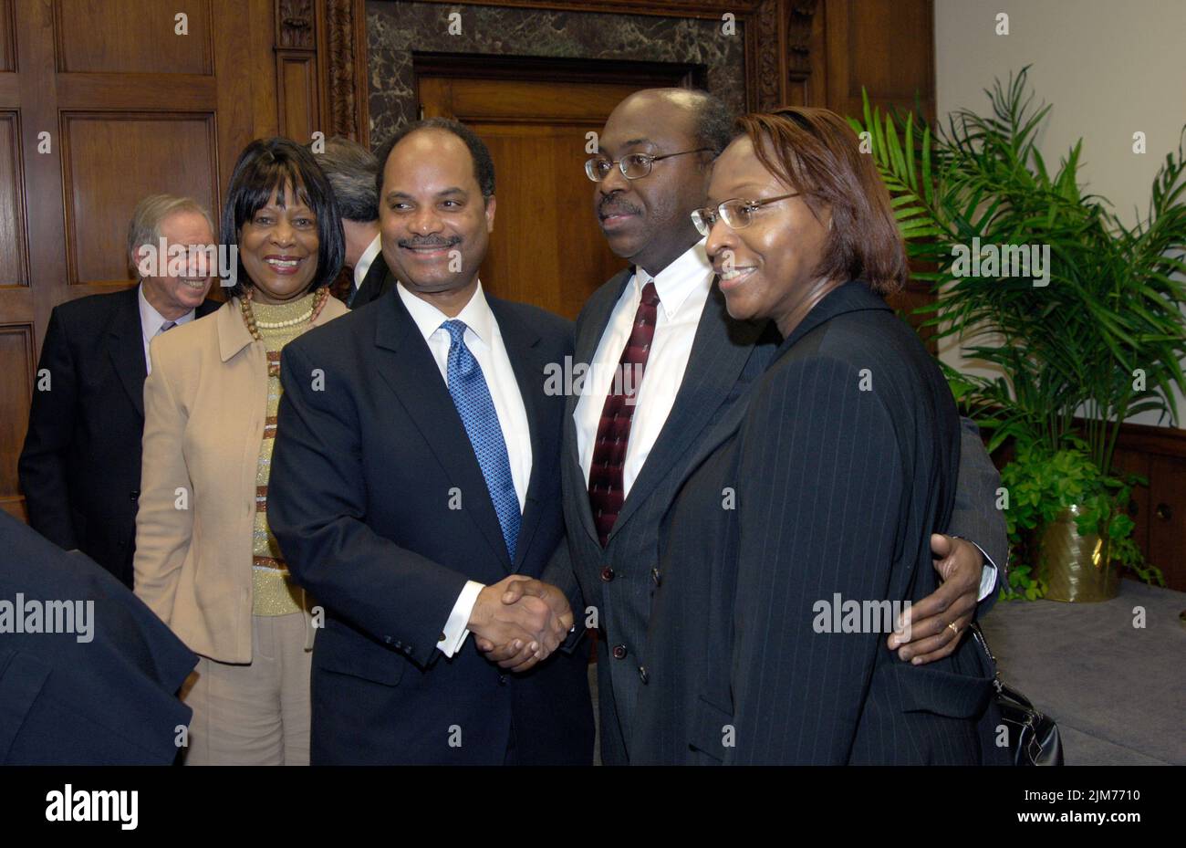 Office of the Secretary (Carlos Gutierrez) - Swearing-In Darryl Jackson ...