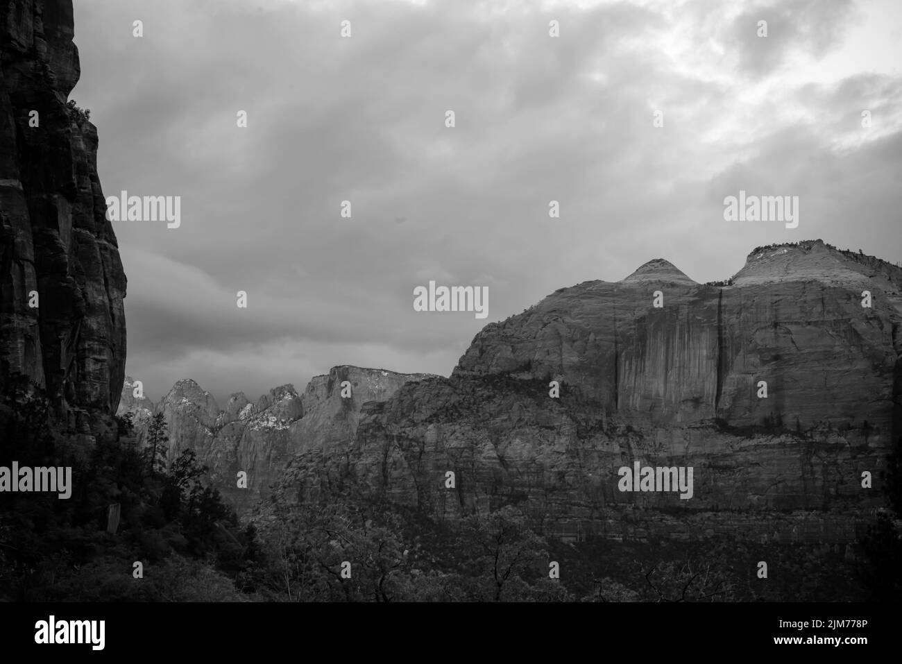 Cliffs background Black and White Stock Photos & Images - Alamy