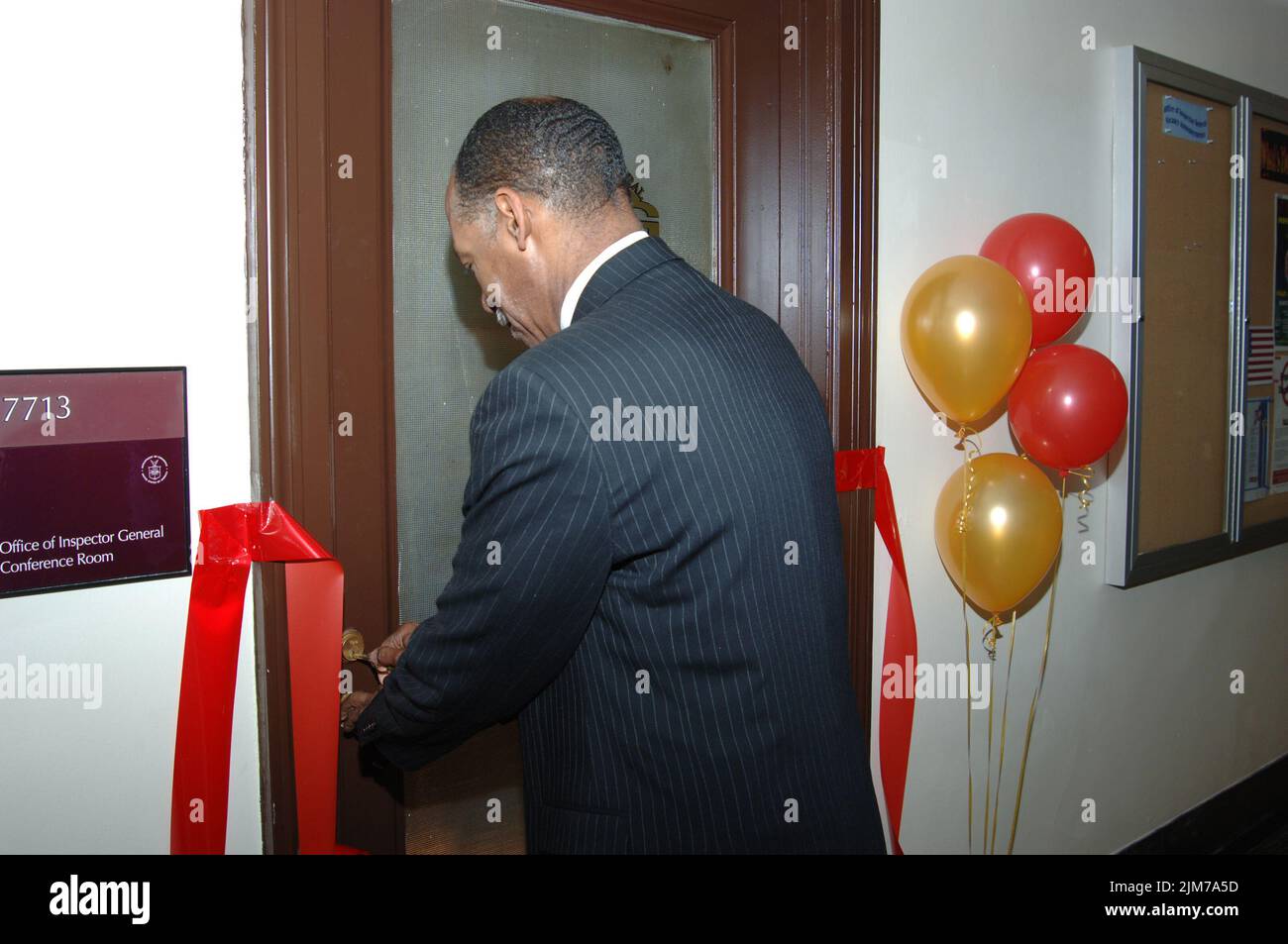 Office of Inspector General - Ribbon Cutting Stock Photo - Alamy