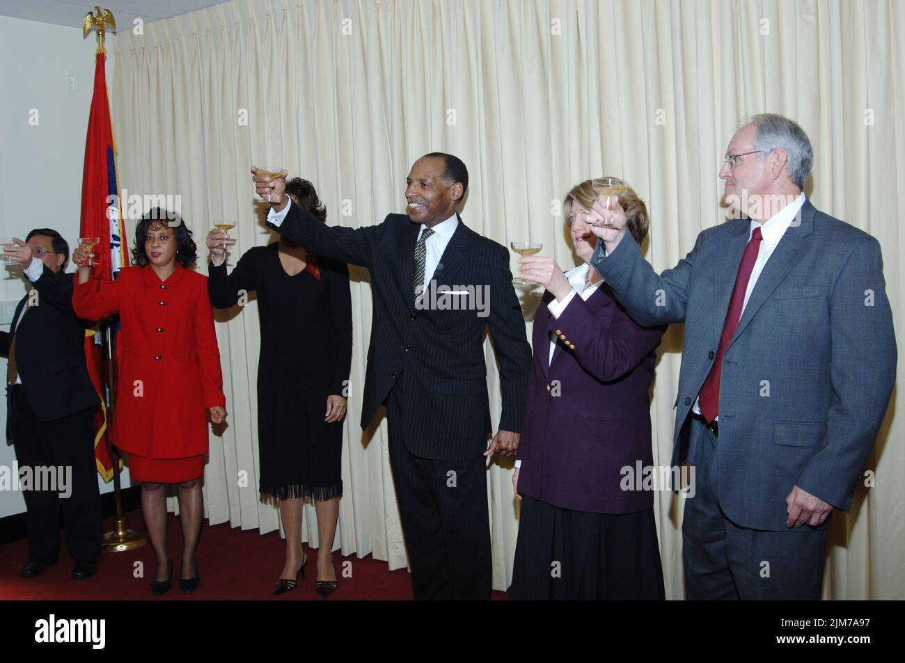 Office of Inspector General - Ribbon Cutting Stock Photo - Alamy
