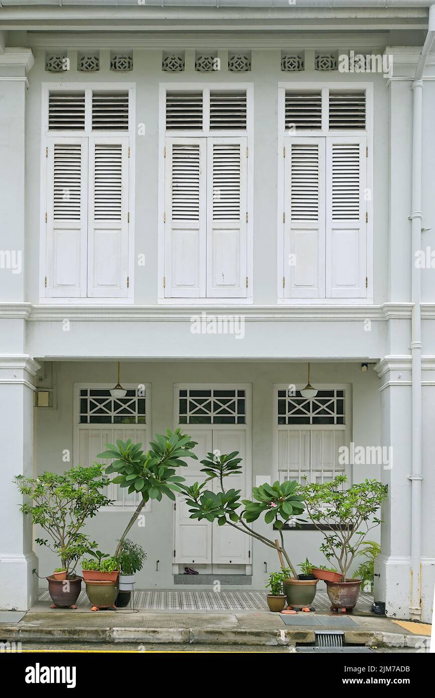 Five foot way hi-res stock photography and images - Alamy