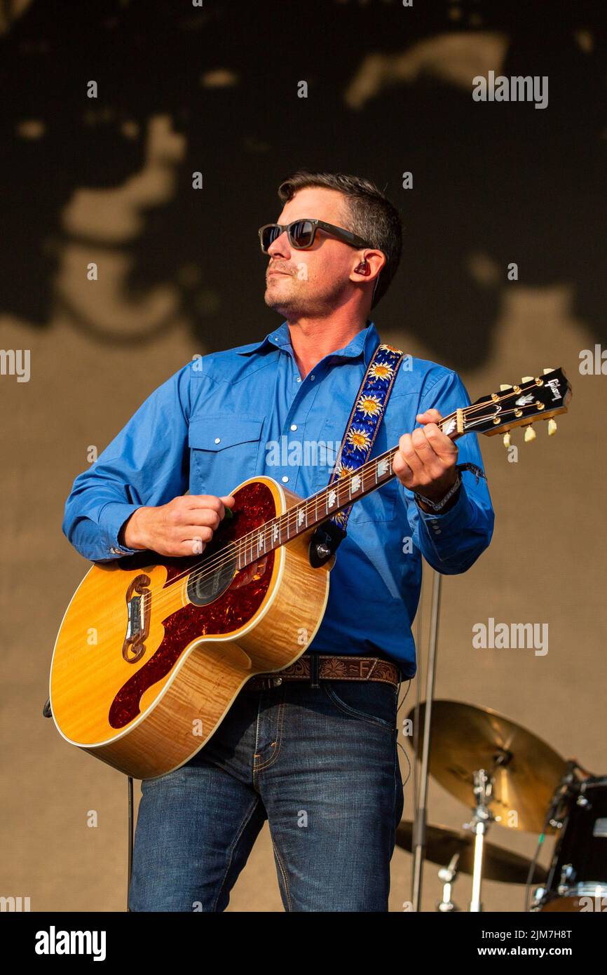 Chicago, Illinois, August 4, 2022, Evan Felker of Turnpike Troubadours ...