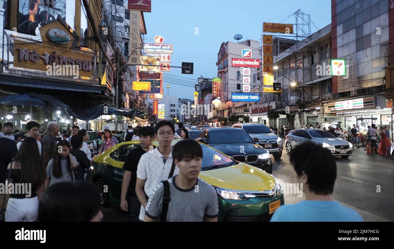 Chinatown Yaowarat Road Bangkok Thailand Stock Photo - Alamy