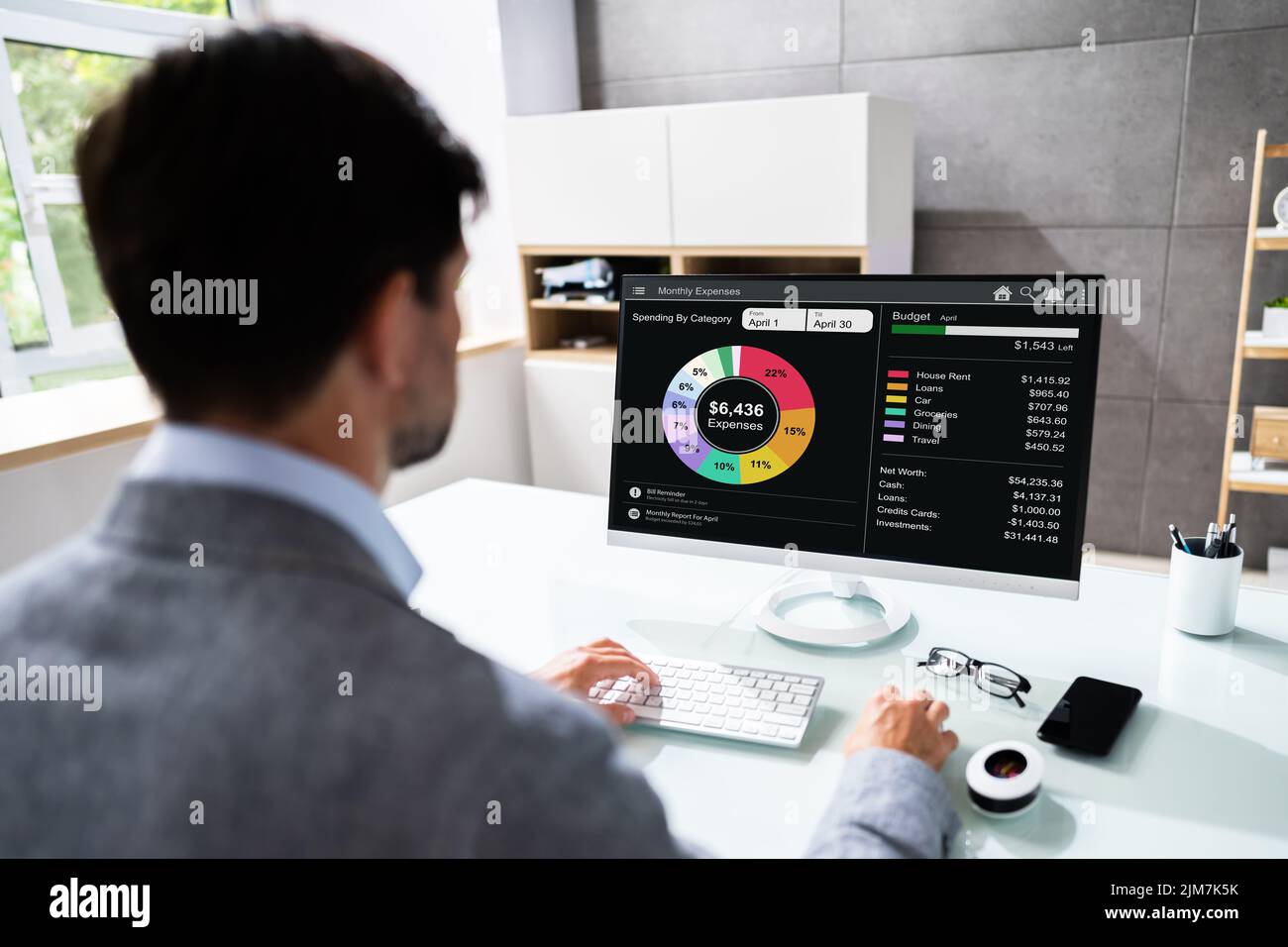 Account tracking hi-res stock photography and images - Alamy