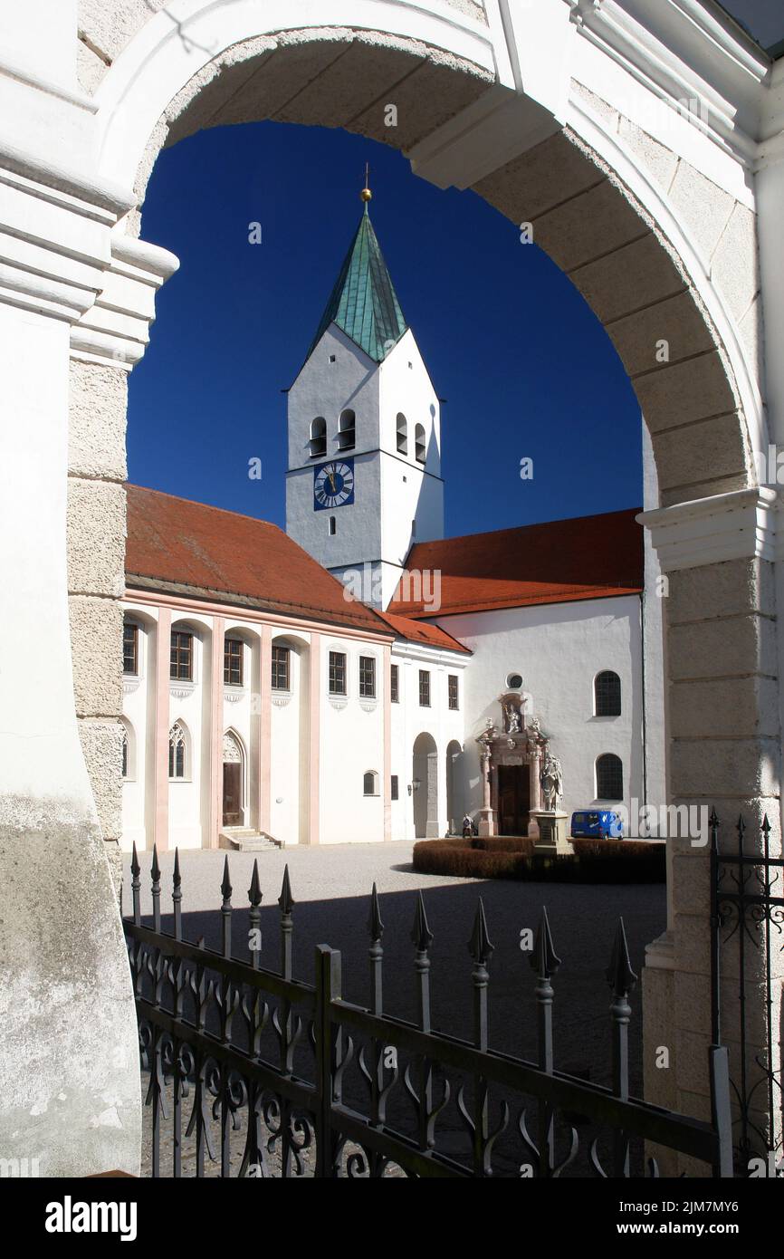 The freising cathedral hi-res stock photography and images - Alamy