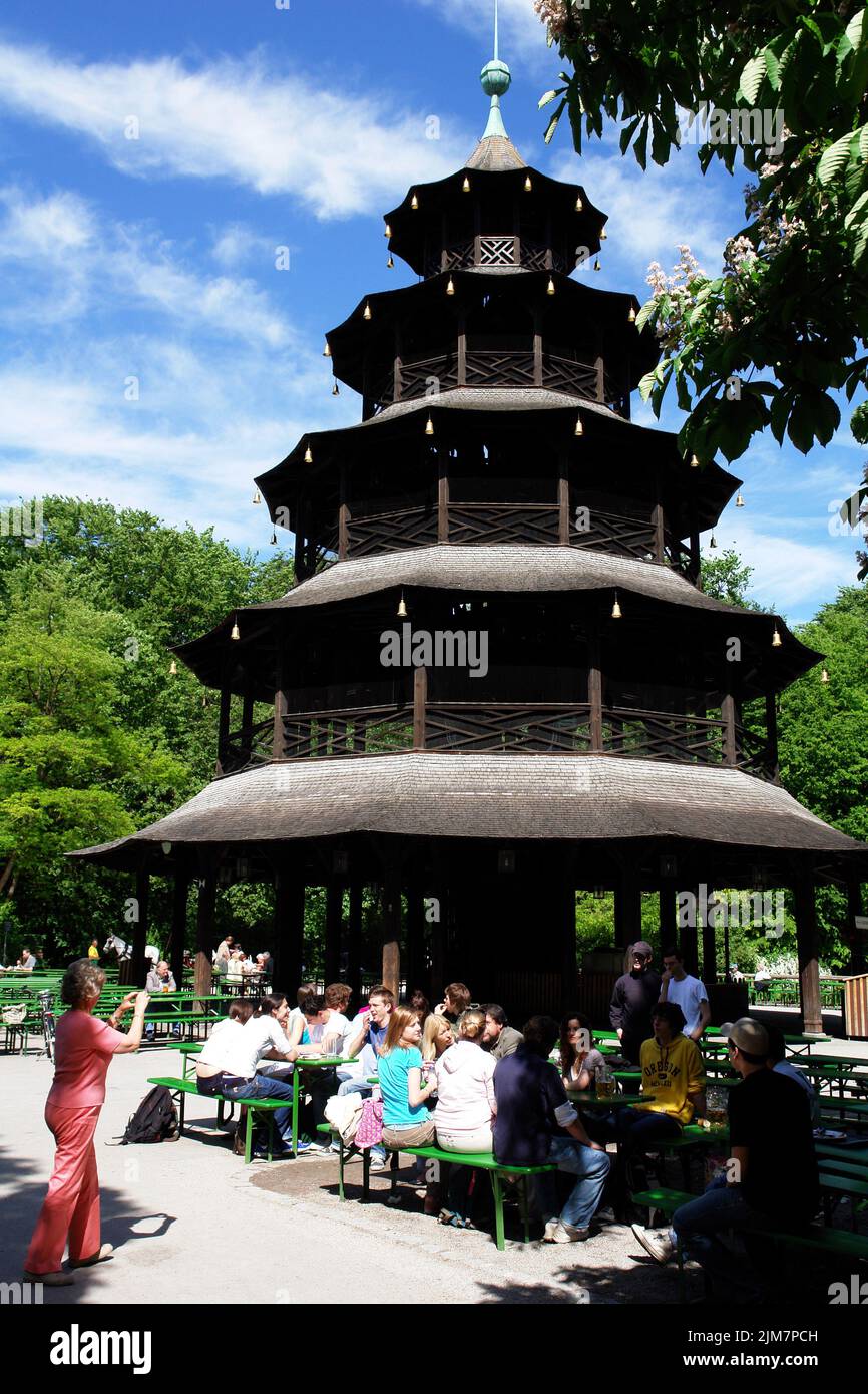 Tower chinese hi-res stock photography and images - Alamy